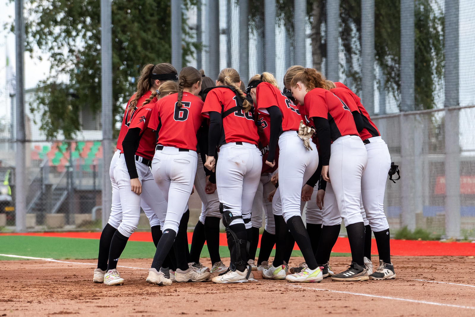 SAMEN GAAN WE SOFTBAL NOG LEUKER EN BETER MAKEN
