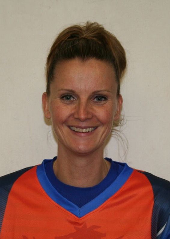 Anouk van den Heuvel nieuwe hoofdcoach van Kinheim Dames 1